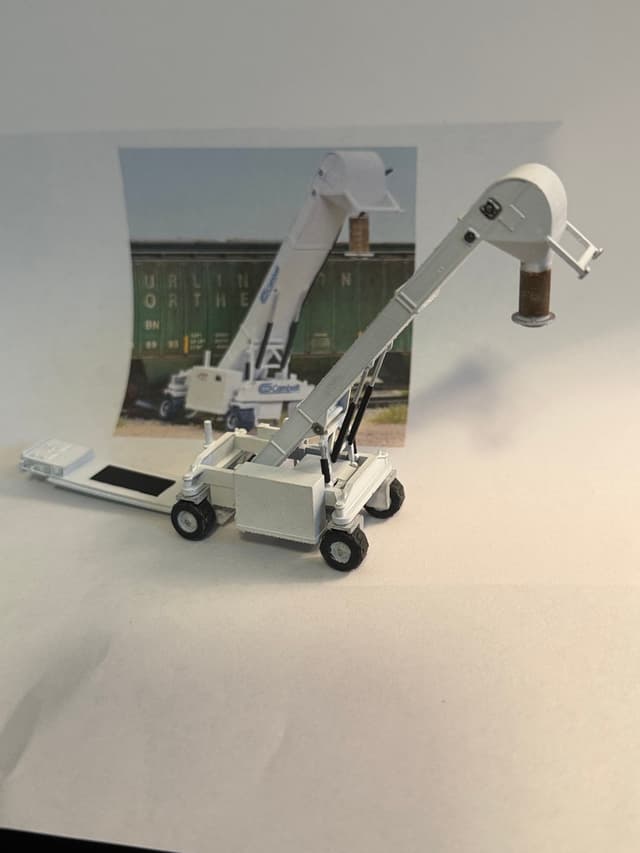 Mobile transloader - Industrious Models
